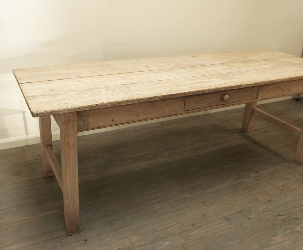Weathered French Farmhouse table | Haunt - Antiques for the Modern Interior